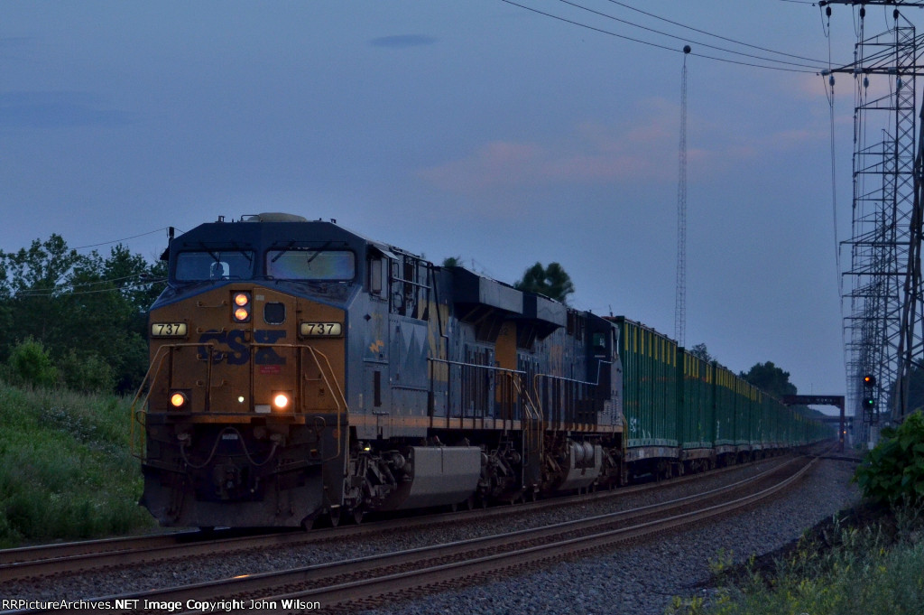 CSX 737